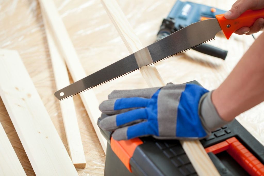 Choosing The Right Hand Saw For Your Need - TigerFish Tools