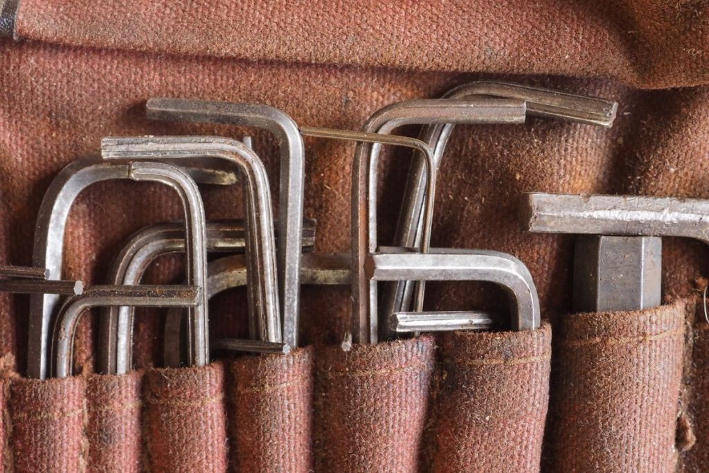How Do I Know What Size Allen Wrench I Need?
