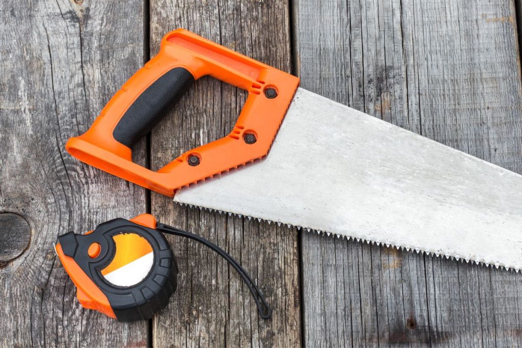 How To Use A Handsaw Properly To Cut Timber (Straight!)