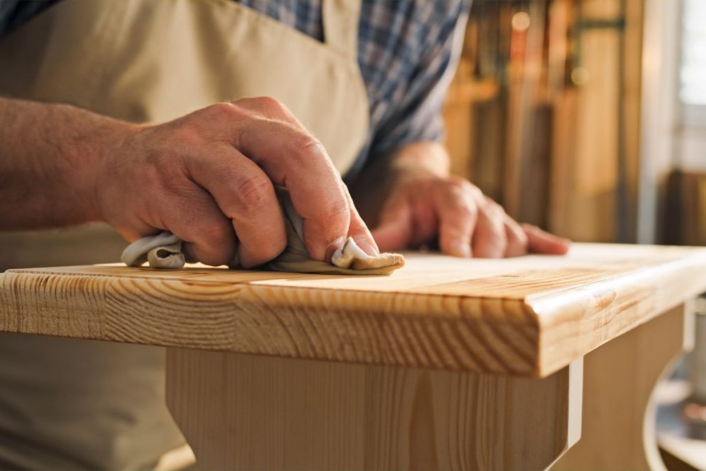 How To Use A Level - EzyGrind