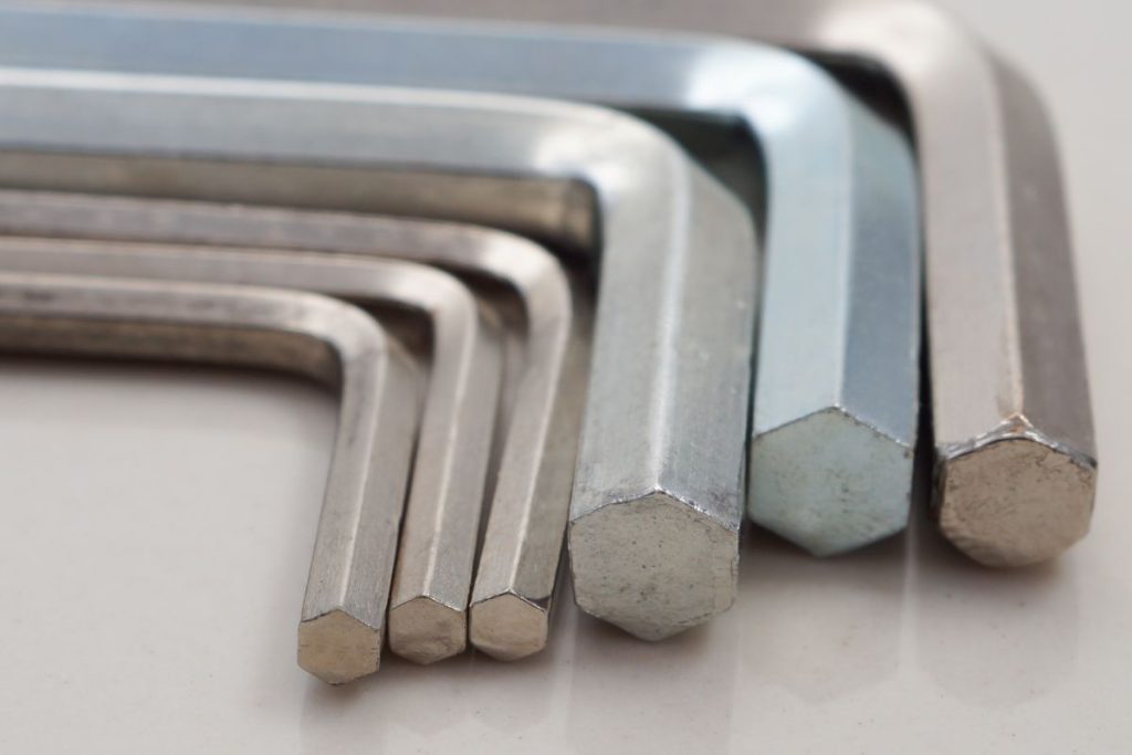 How To Use An Allen Wrench With A Drill? - TigerFish Tools