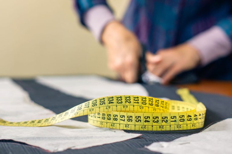 What Are The Different Types Of Tape Measures? | EzyGrind