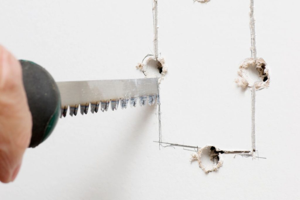 What Is The Best Knife For Cutting Drywall?